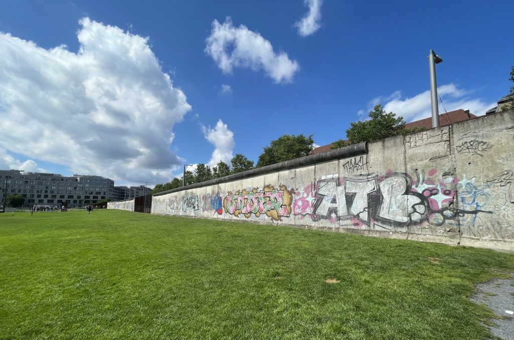 Besuch der Gedenkstätte Berliner Mauer – Flatow Schule